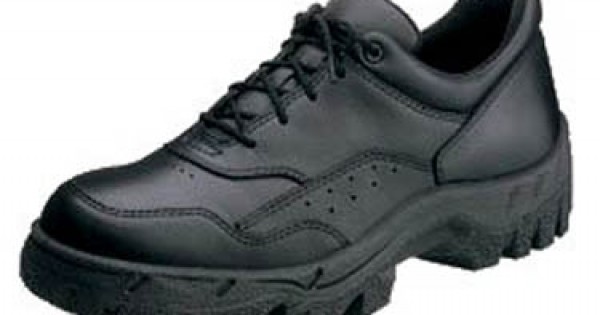 usps,uniform,footwear